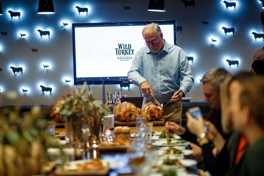 Wild Turkey Family Dinner: ужин в лучших американских традициях - PostEat
