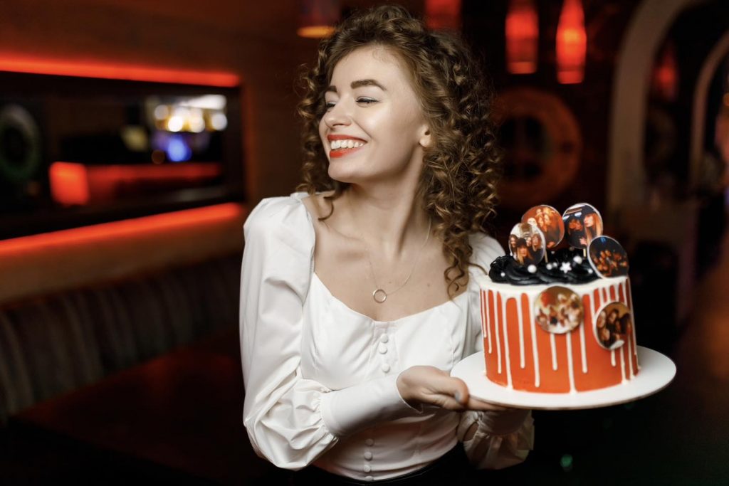 Заклади Києва, де можна відсвяткувати день народження: very happy birthday - PostEat