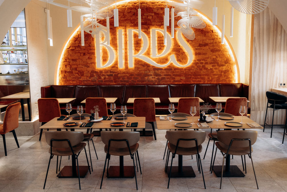 Новий заклад. Харків: бістрономія Birds — новий проєкт про демократизацію високої кухні - PostEat
